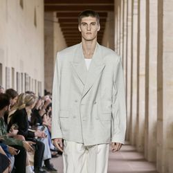 Louis Steele - Model Profile - Photos & latest news