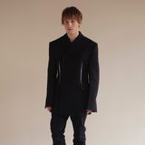 Louis Hofmann (Numéro Netherlands)