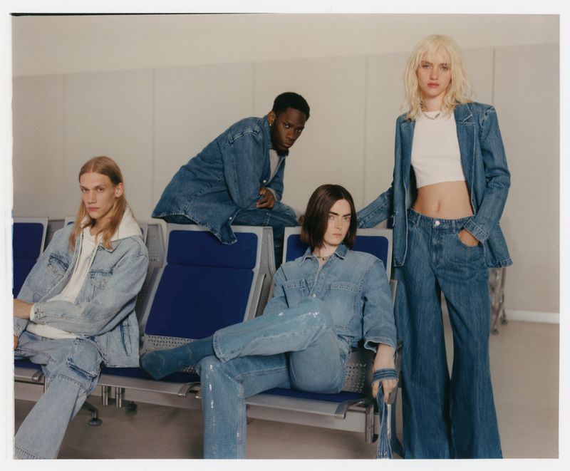 Denim for all. Anytime. Anywhere. (Pull & Bear)