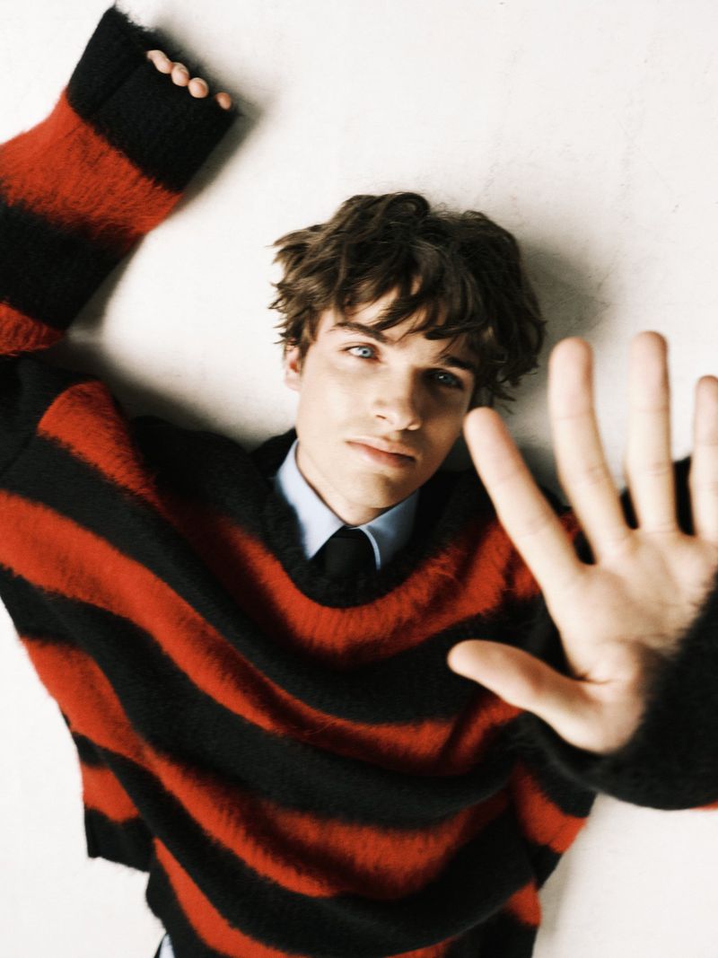 PIERRE DE MAERE (Behind the Blinds)