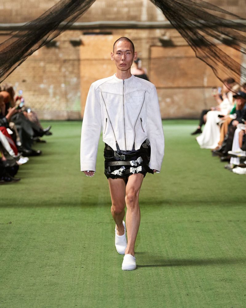 VAIN S/S 24 Show Social Avoidance (Various Shows)