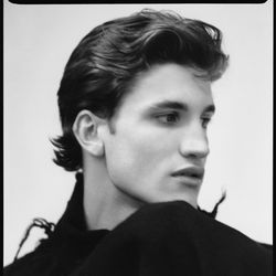 Max Knott - Model Profile - Photos & latest news