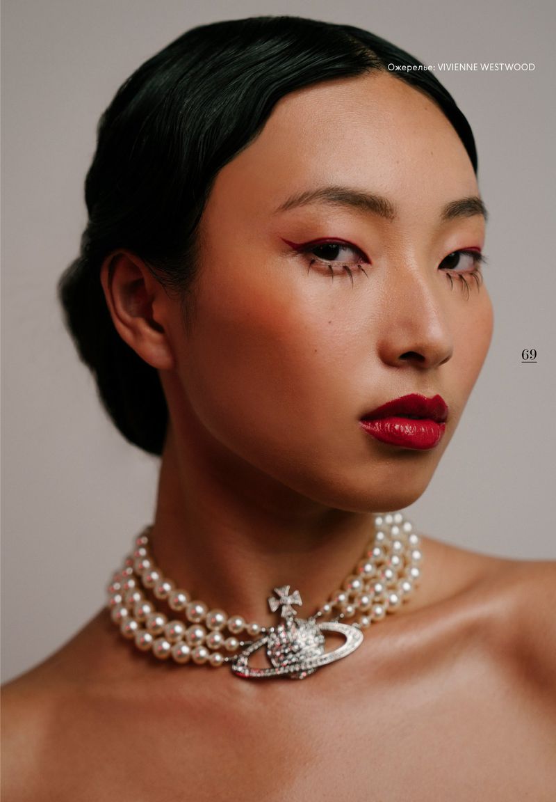 Dream in Red (L'Officiel Russia)