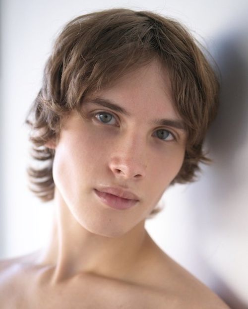 Charles Youth - Model - detail by people