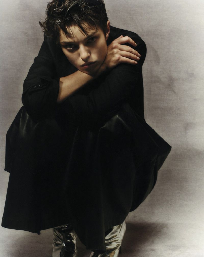 Model of the Week: Marilou Hanriot Went From A Museum Tour to the Saint ...