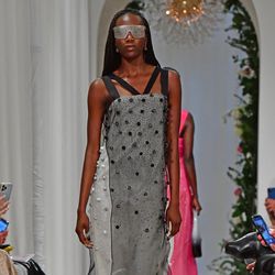 Esther Samuel - Model Profile - Photos & latest news