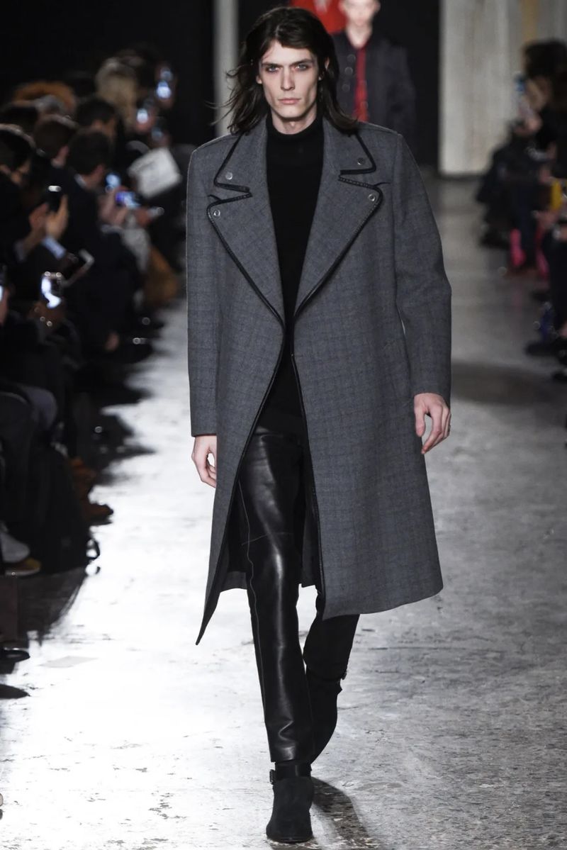 Costume National F/W 16 Men's Show (Costume National)