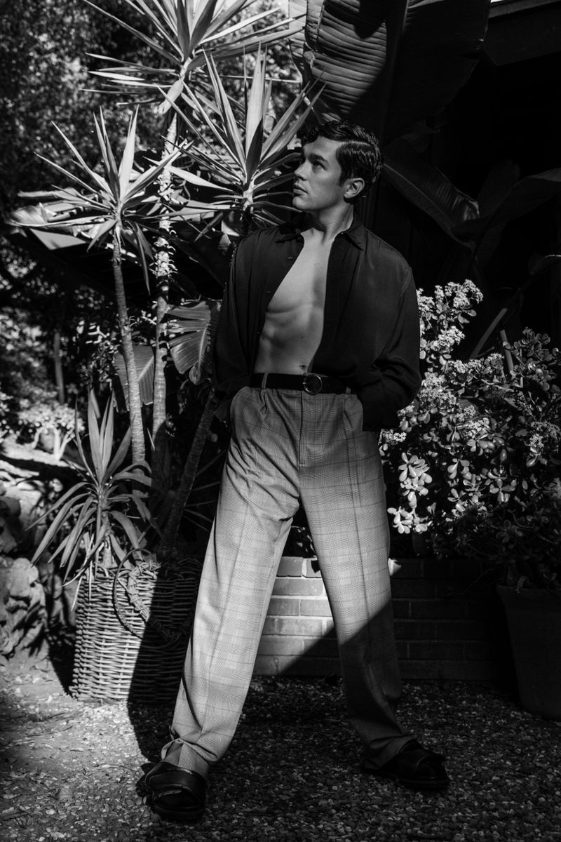 Austin Mahone (Iris Covet Book)