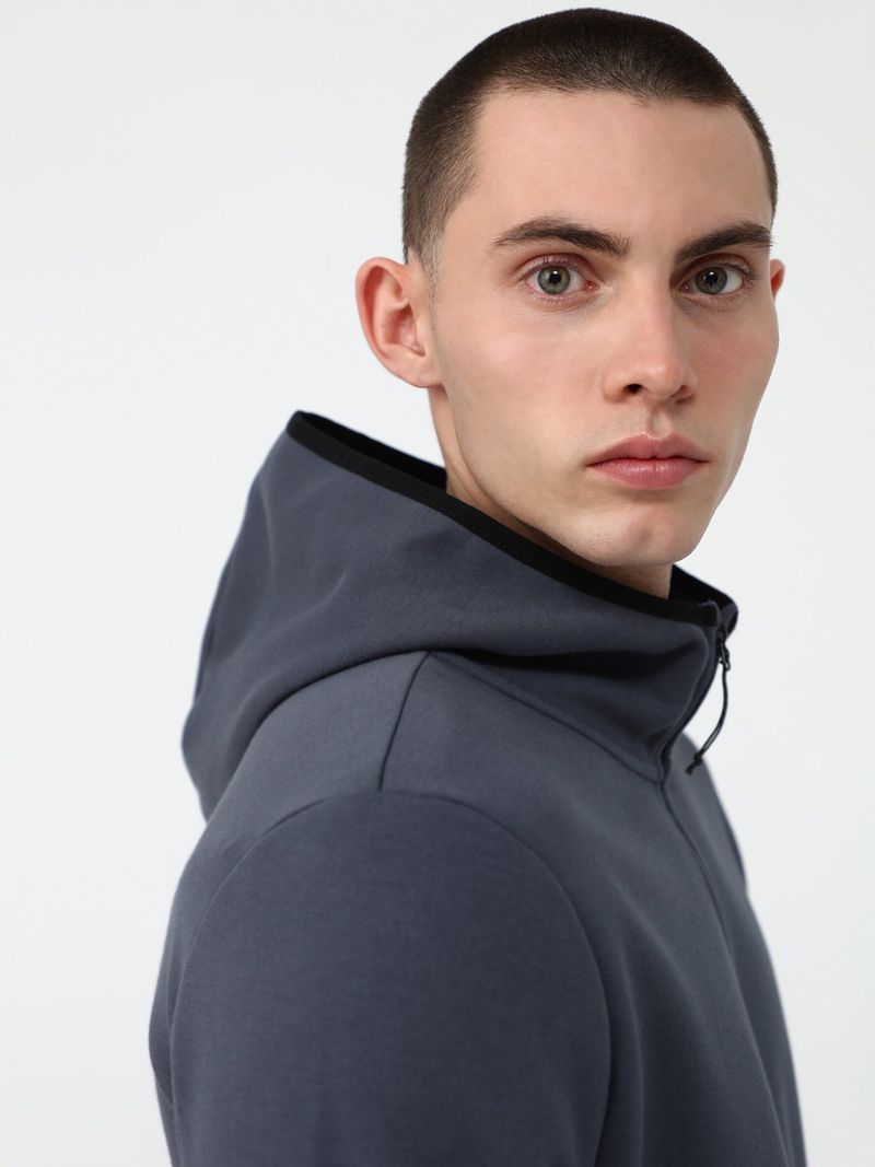 E-commerce by Ramiro Valdez (Lefties)