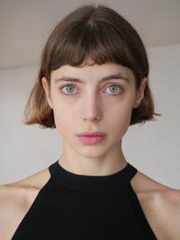 Rosalie Nerlich - Model - detail by client