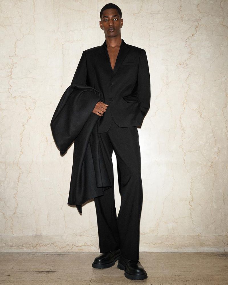 COS PARTY COLLECTION F/W 23 (COS)