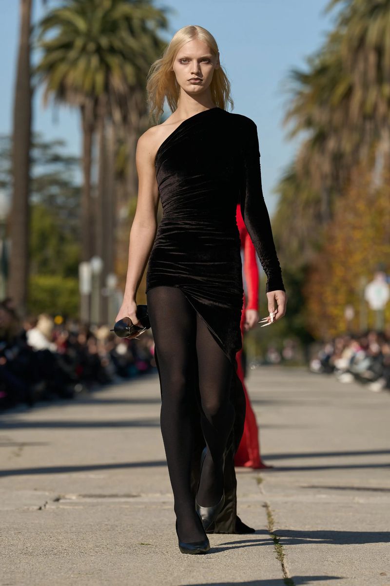 Balenciaga Pre-Fall 2024 Show Los Angeles (Balenciaga)
