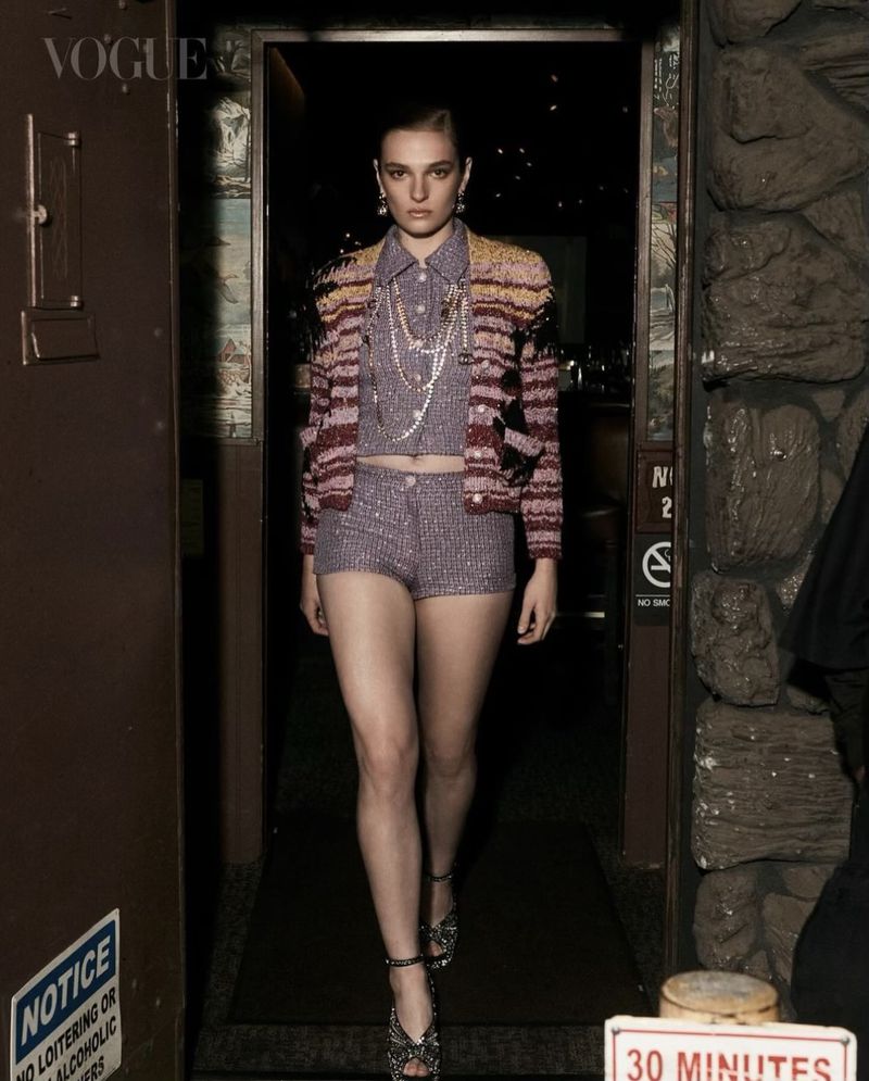 Carouse (Vogue Singapore)