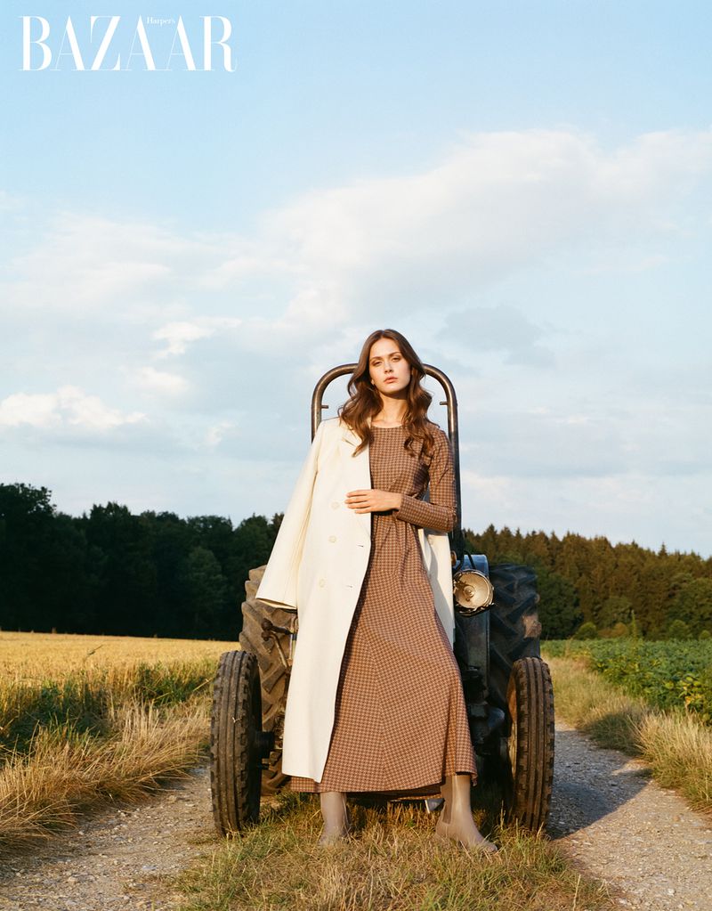 FARM LIFE – A FASHION PHOTO STORY BY MARKUS WACHTER STARRING VITALIA ...