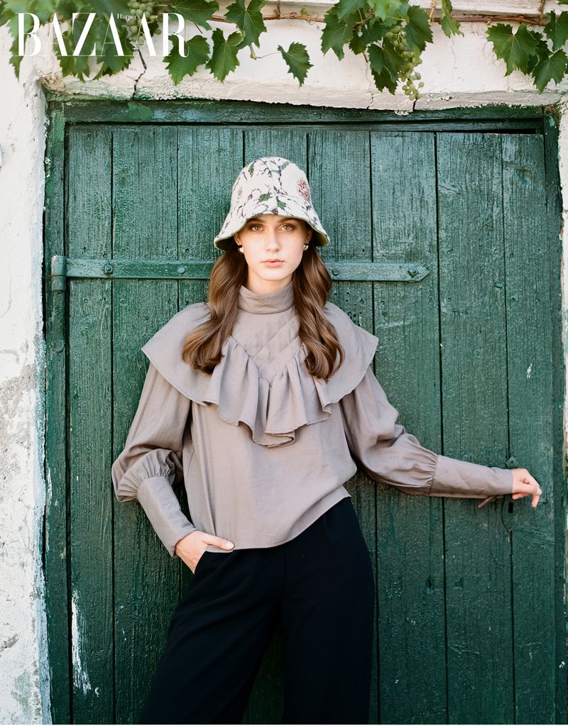 FARM LIFE – A FASHION PHOTO STORY BY MARKUS WACHTER STARRING VITALIA ...