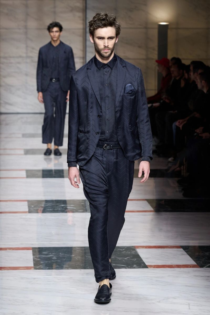 Giorgio Armani F/W 23 Men's Show (Giorgio Armani)