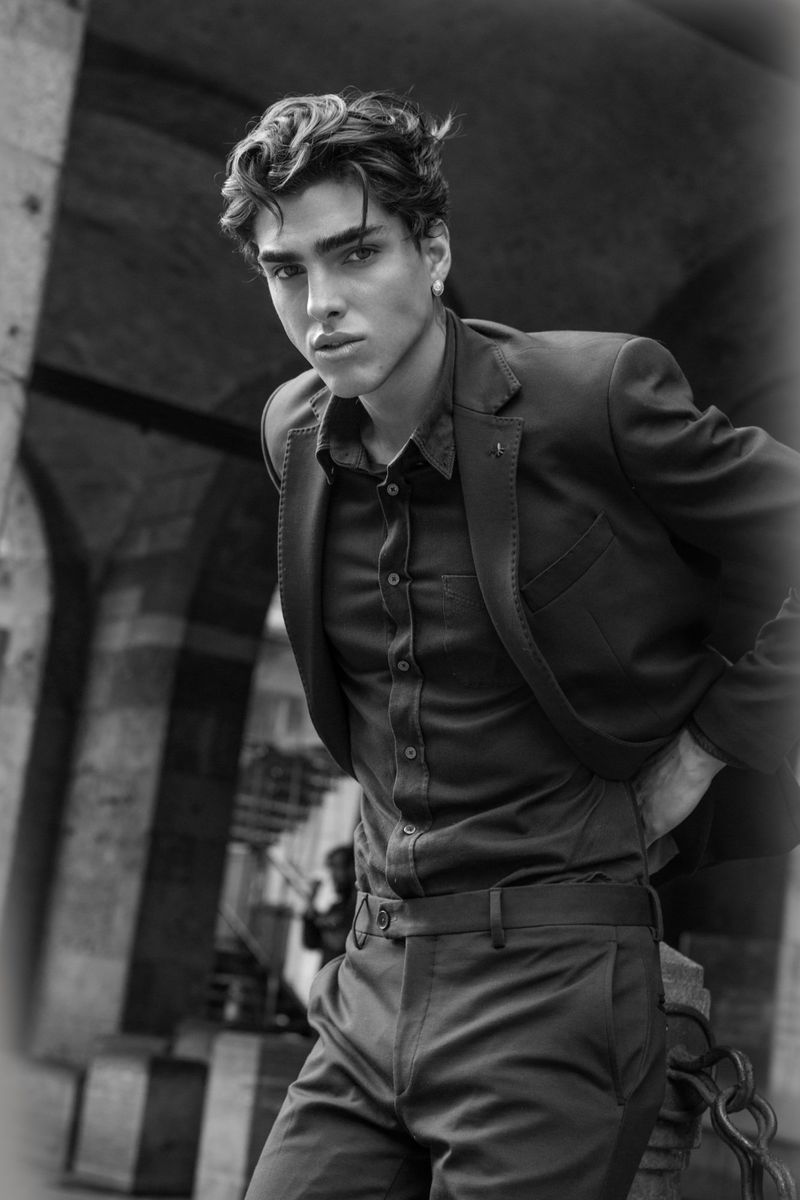 Trinita di Milano (The Perfect Man Magazine)