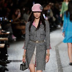 Xu Wei - Model Profile - Photos & latest news