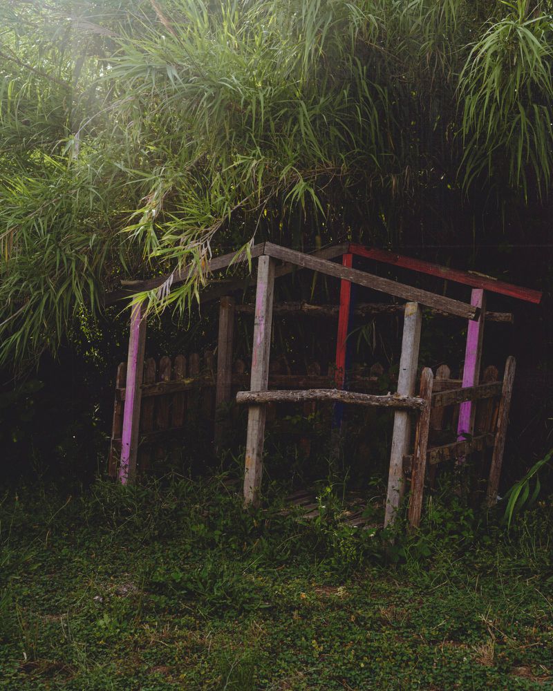 Dive Trip by Mattia de Benedictis (Sicky Magazine)