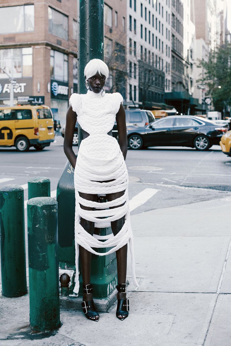 Ayak (Numéro Netherlands)