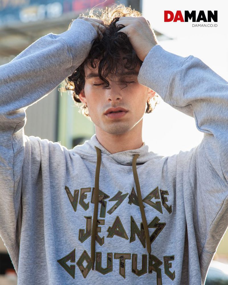 Shake Up The Details On Your Daily Looks (DA MAN Magazine)