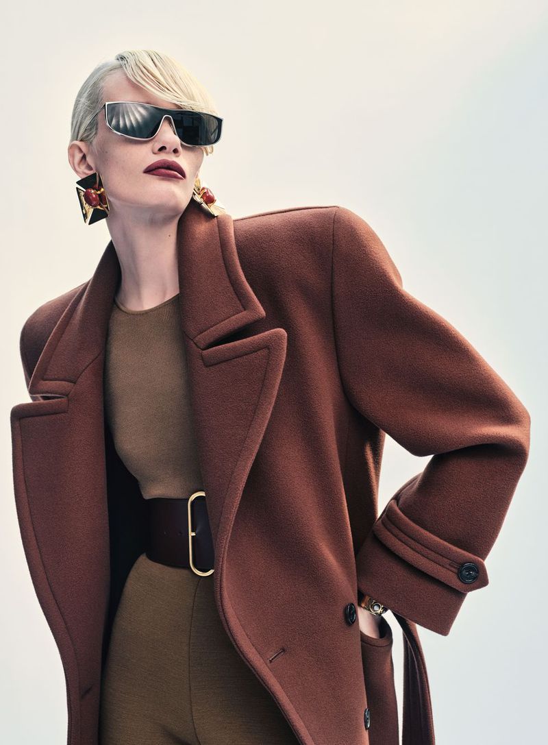 Spring 2023 Is All About Standing Out (Elle U.S.)