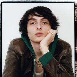 Brandon Tan - Fashion Editor/Stylist Profile - Photos & latest news
