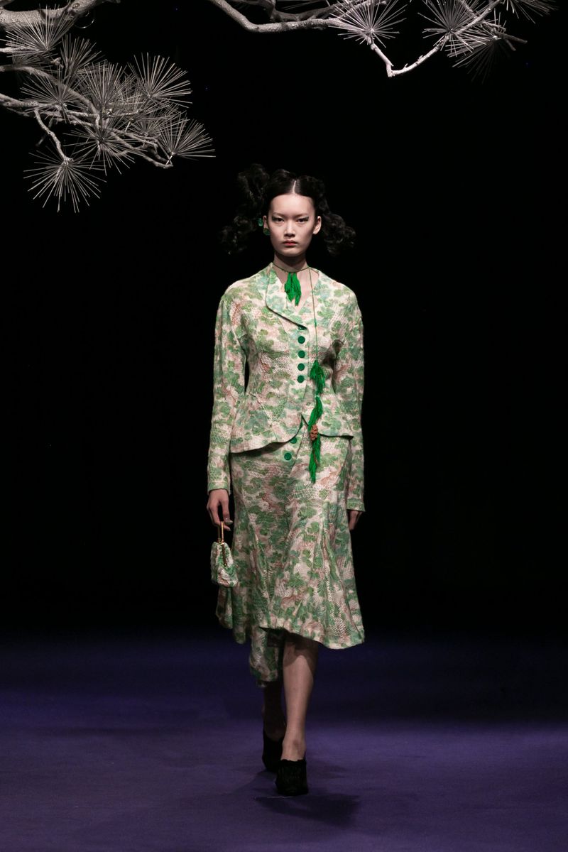 Yuhan Wang Fall 2021 Show (Yuhan Wang)