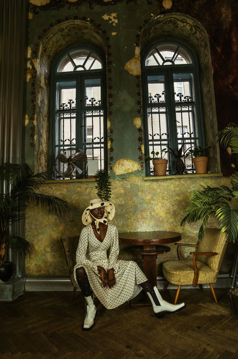 Hevre (L'Officiel Baltics)