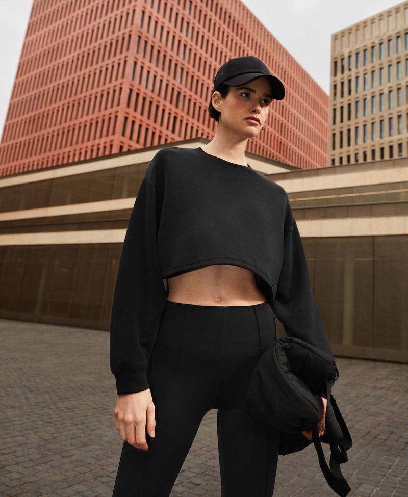 Athleisure Collection by Oysho (Oysho)