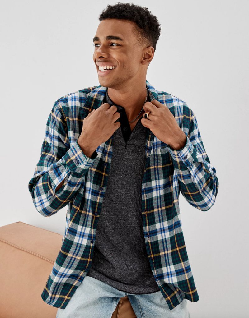 AE Ecomms FW22 (American Eagle)