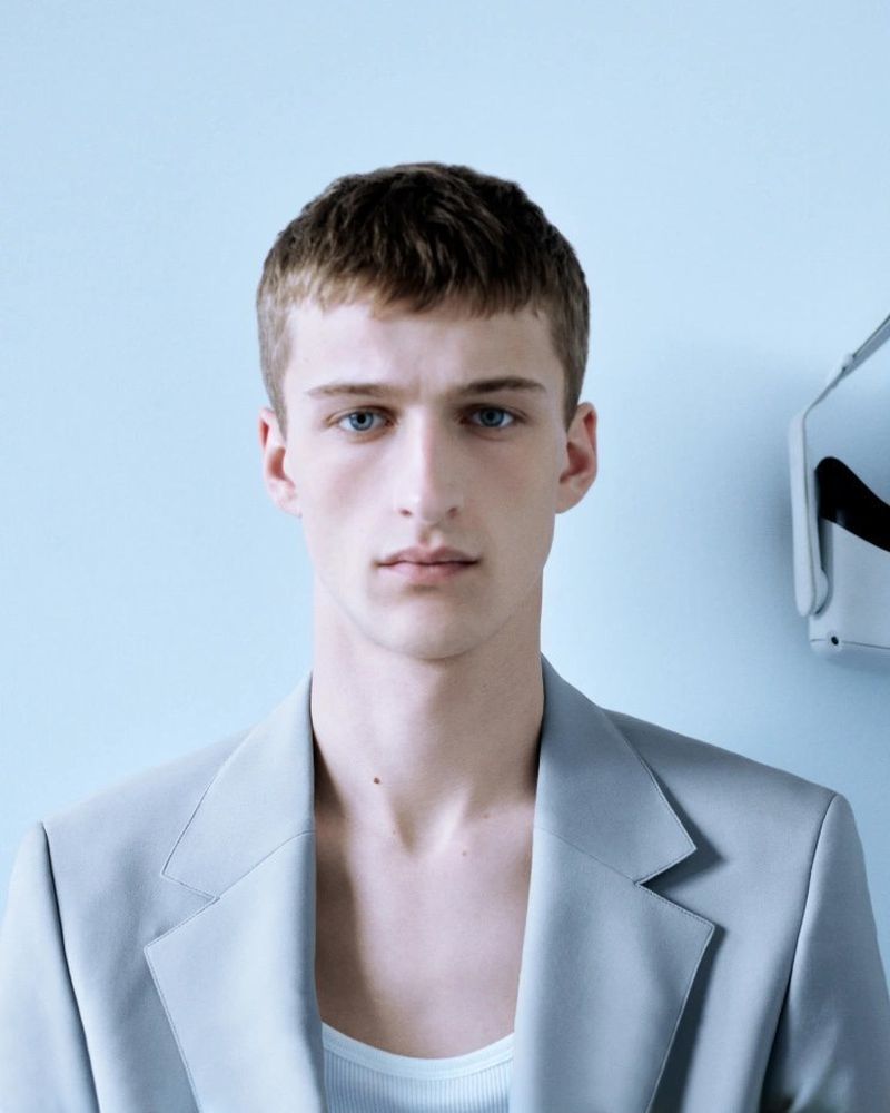 Sandro S/S 2023 Campaign (Sandro)