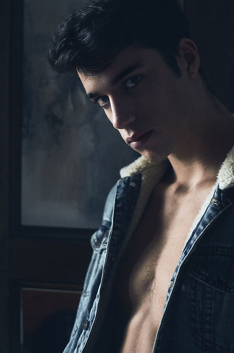 Fireplace by Giuseppe Pirozzi (MMScene)