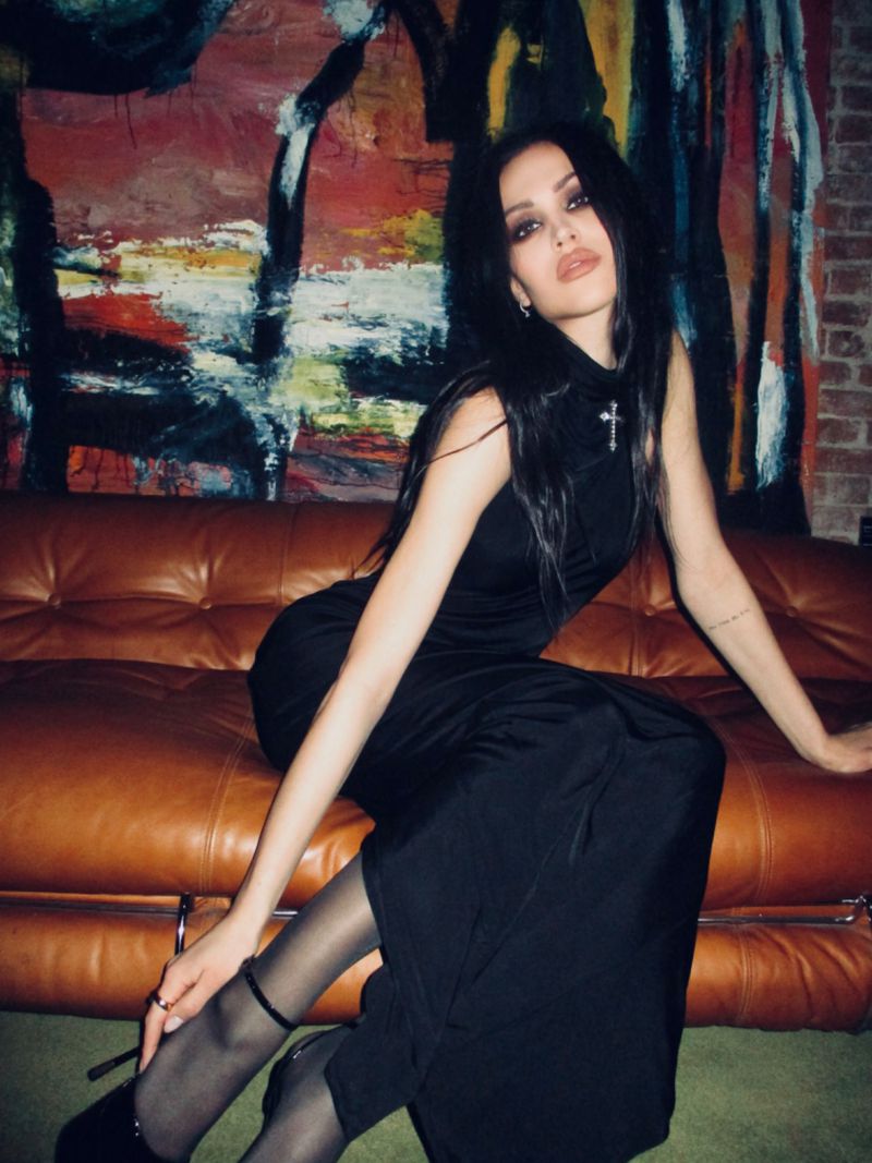 Amelia Gray (Portrait)