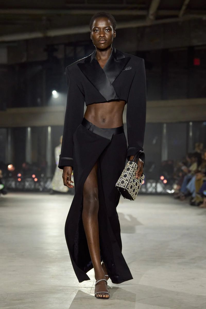 Simkhai F/W 23 Show (Simkhai)