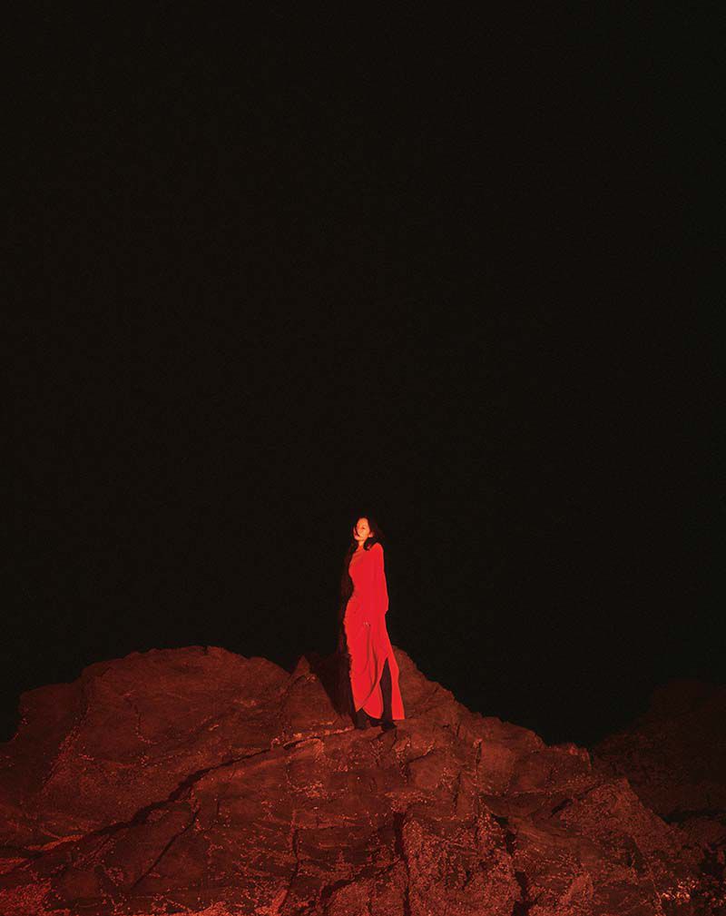 섬 화보 / Photographer : Songyi Yoon (Marie Claire Korea)