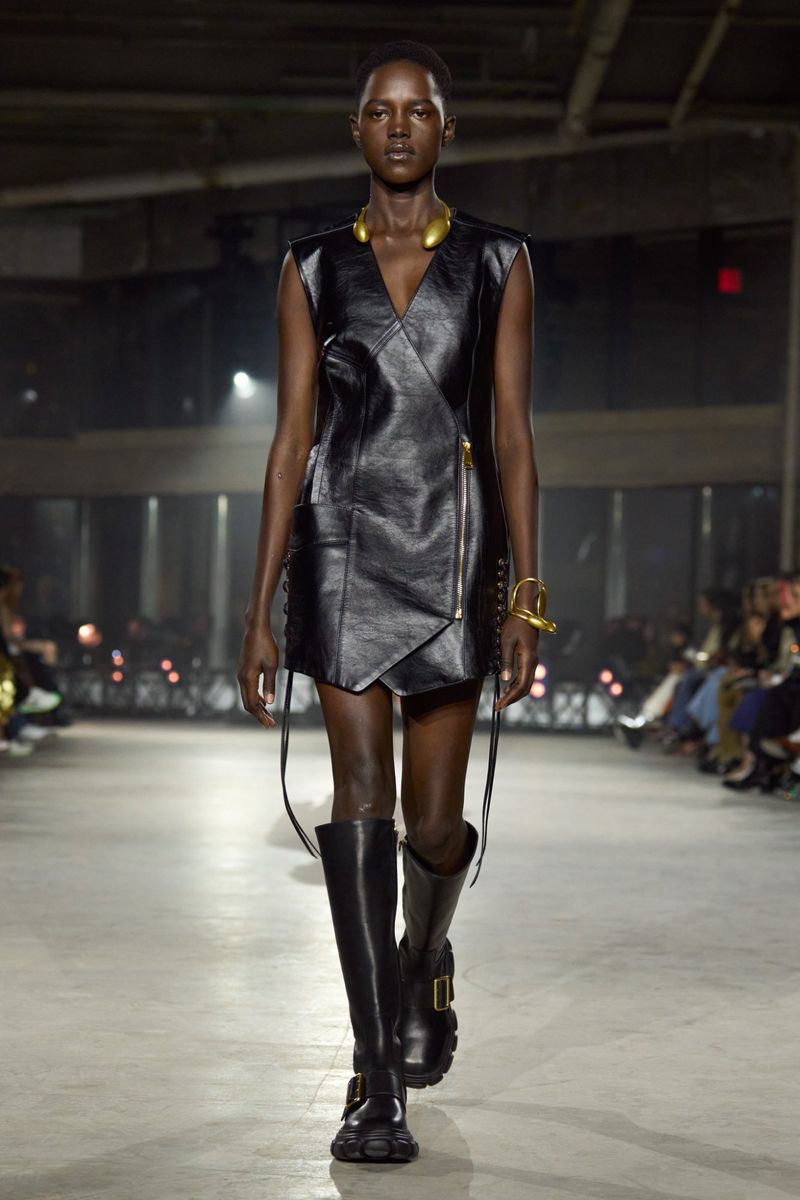 Simkhai F/W 23 Show (Simkhai)