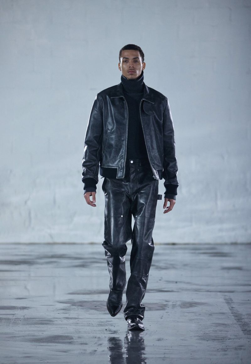 Helmut Lang F/W 23 Show (Helmut Lang)