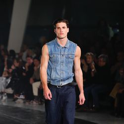 Max Knott - Model Profile - Photos & latest news