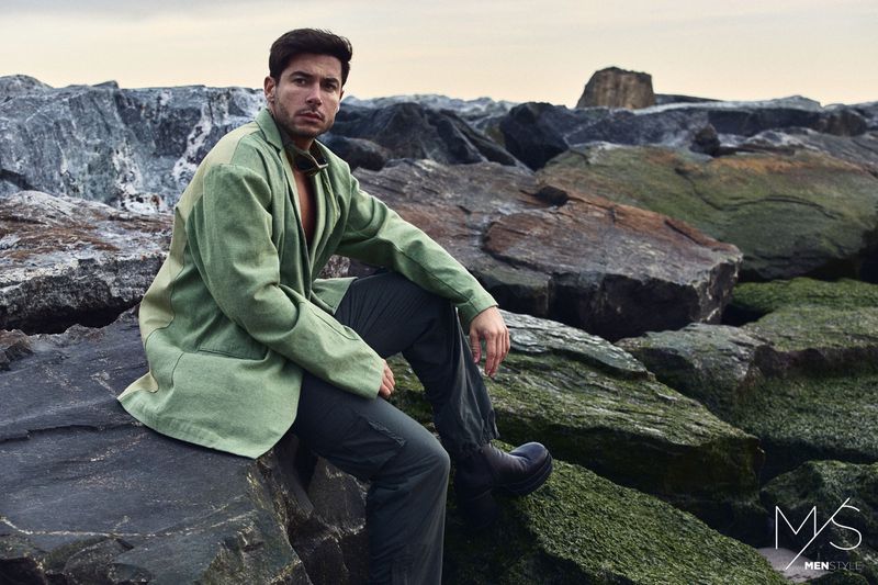 Now, Voyager by Nicky Hoge (The MenStyle Brasil)