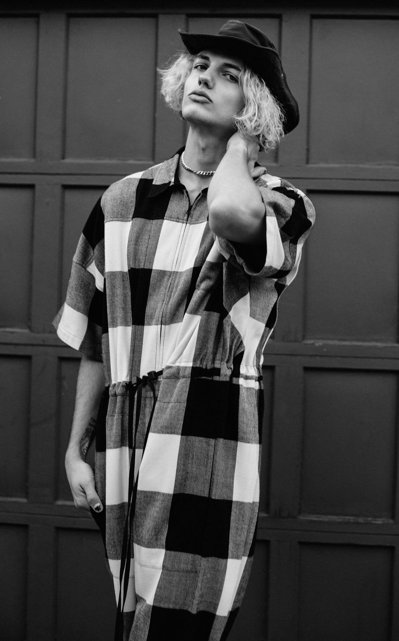 Kyler Lacino by Edgar Vazquez (MMScene)