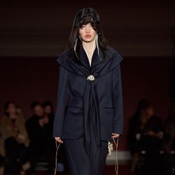 Yanan Wan - Model Profile - Photos & latest news