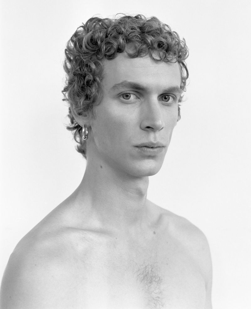 Robbi (Behind the Blinds)