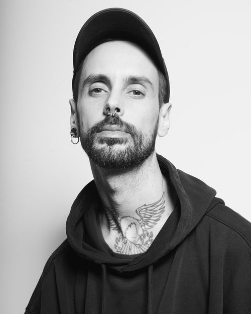 Jonathan Sanchez - Makeup Artist Profile - Photos & latest news