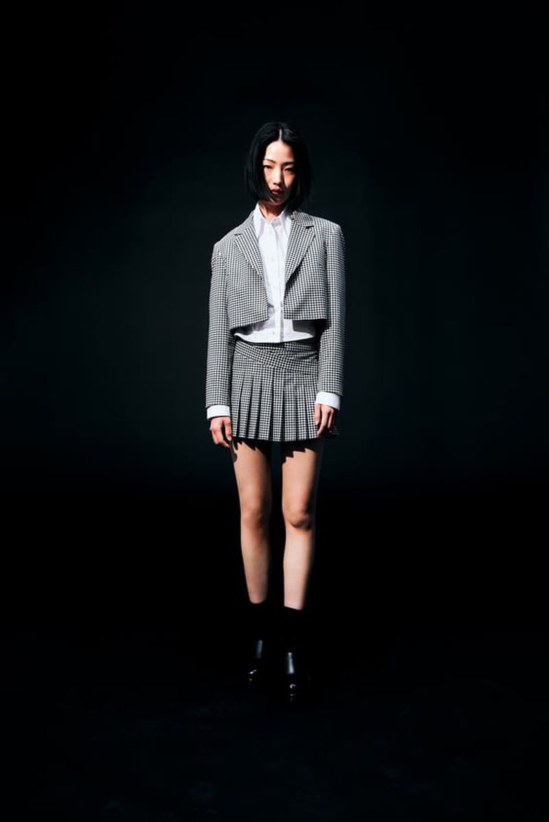 ZARA WOMEN 23SS `The Weekday Trench' Photographed by Dai Yamashiro (Zara)