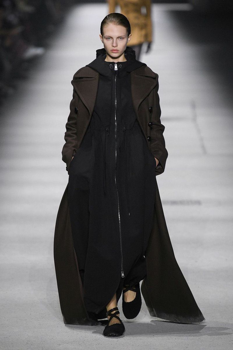 Tod's F/W 23 Show (Tod's)