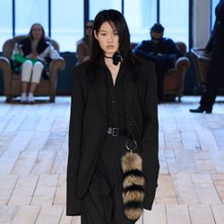 Yanan Wan - Model Profile - Photos & latest news