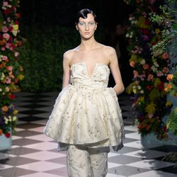 Grace Sharp - Model Profile - Photos & latest news