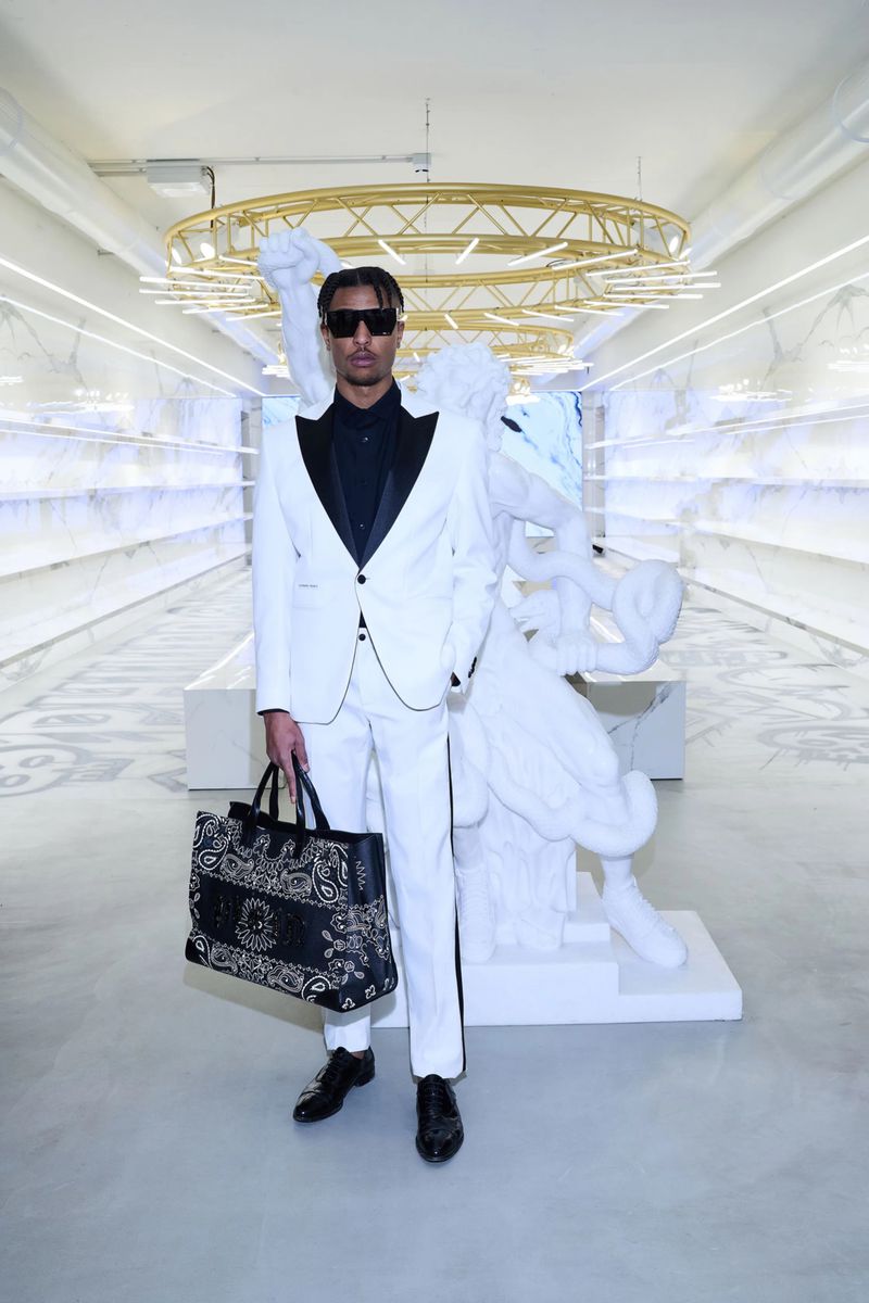 Philipp Plein Pre-Fall 2023 Lookbook (Philipp Plein)