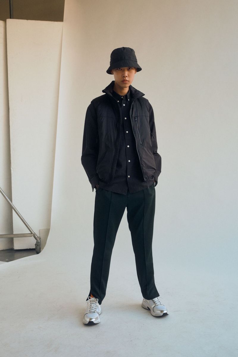 H&M ESSENTIALS Spring 2022 (H&M)